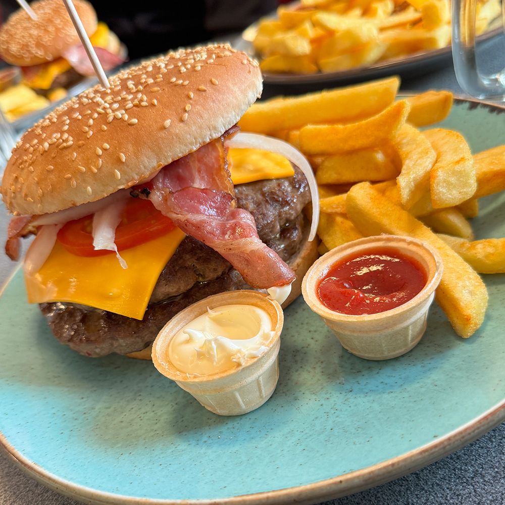 Burger Grillkurs – Hamburger wie ein Profi grillen | Burger ...